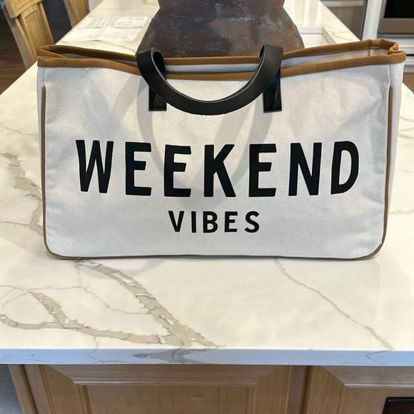 Santa Barbara Design Studio | Bags | Collapsible Weekender Beach Bag ...